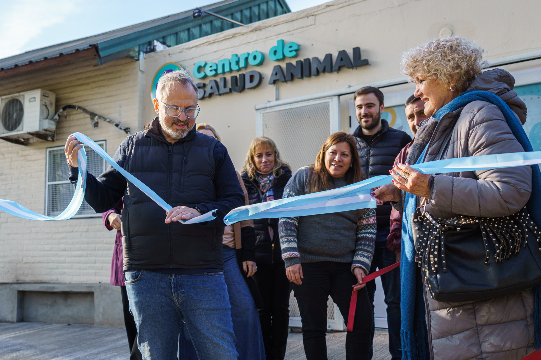 Renovamos el Centro de Salud Animal en Villa Raffo - Municipalidad Tres ...